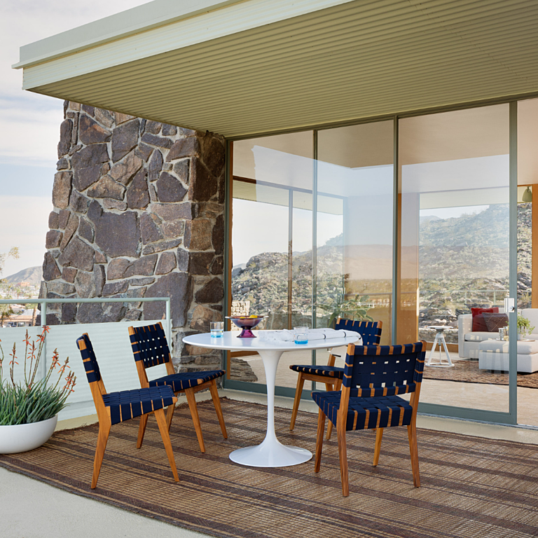 OfficeWorks | Summer Outdoor Furniture